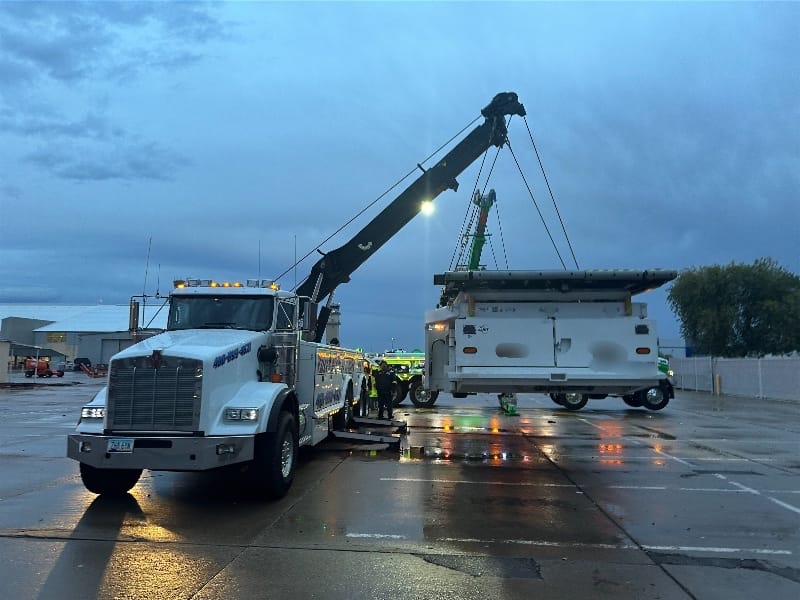 Cargo, Load Shifts, and Transfers | Valley Express Towing